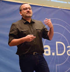 Alberto Cairo - Science Sunday Speaker | Advanced Computing Center for ...